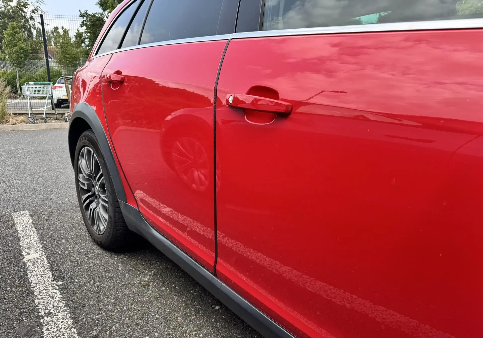 How to Identify and Replace a Car Door Edge Guard Protector